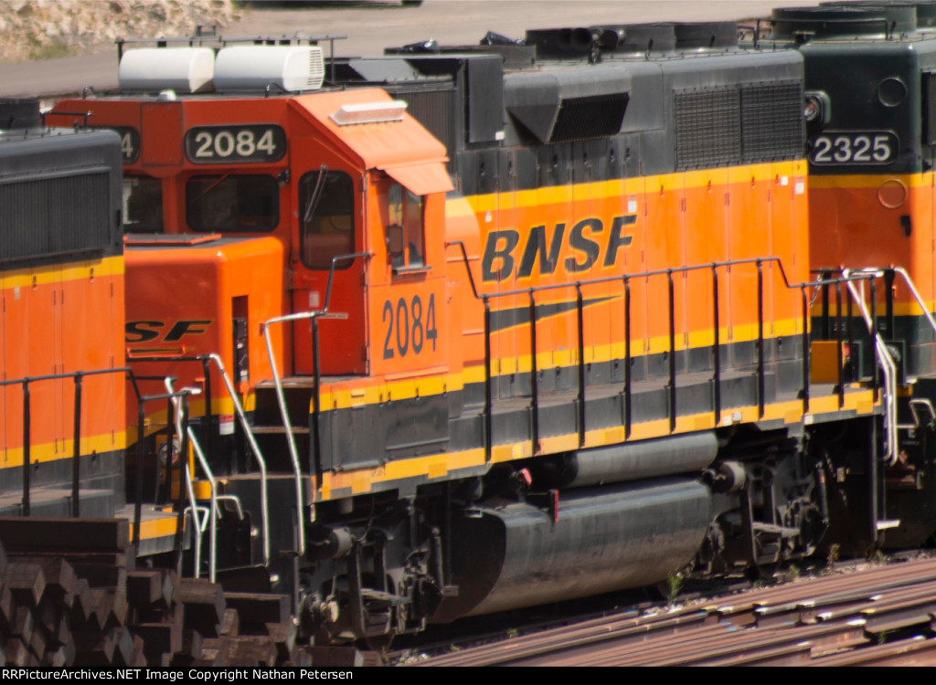 BNSF 2084